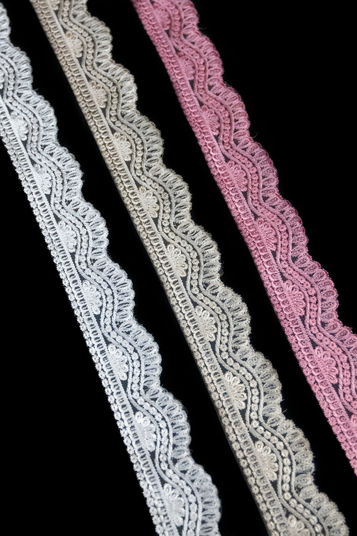 Exclusive Laces - Fantasy Ribbons